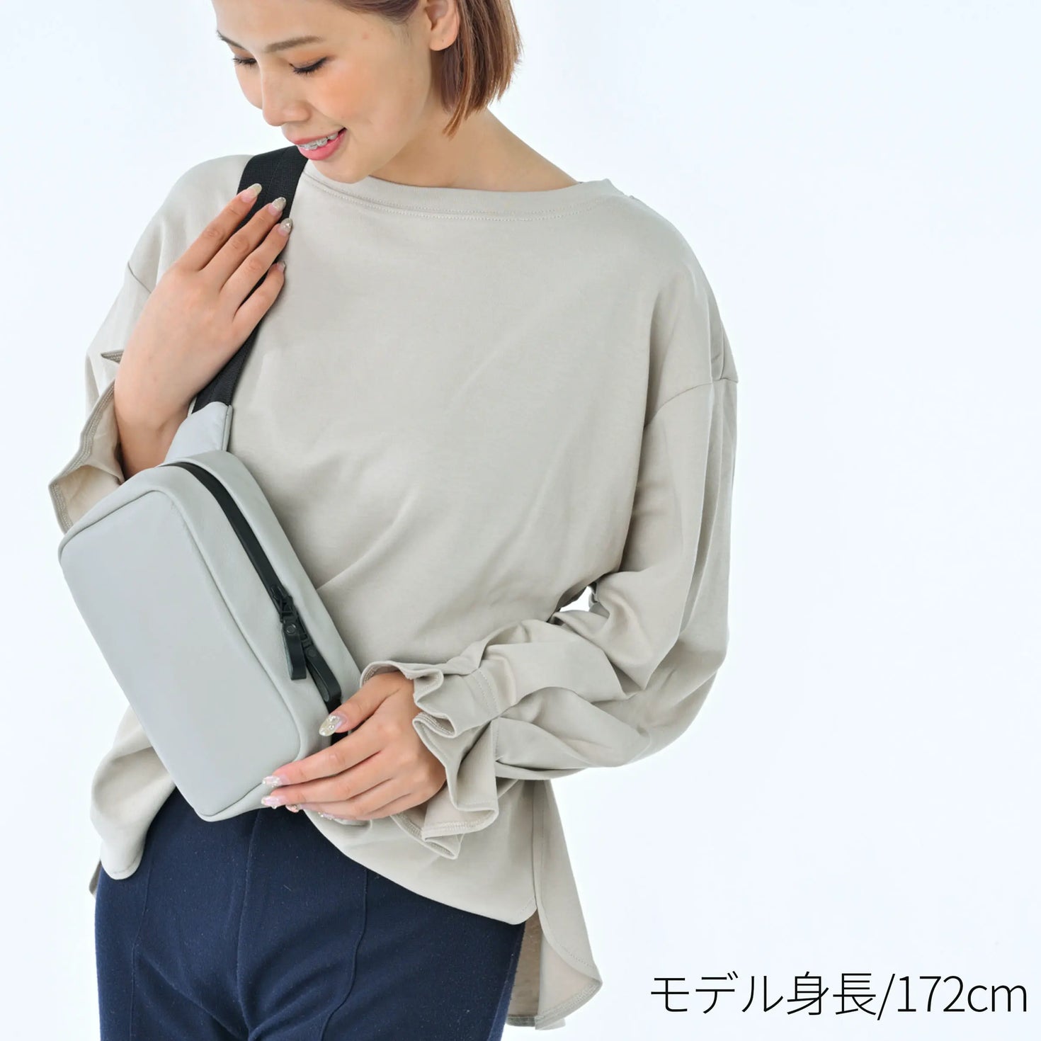 コンパクトレザーボディバッグ｜撥水レザー ×コンパクト×高機能カメラバッグ【lauff[ラフ]｜撥水レザー】 – カワニシカバン - 愛される ...