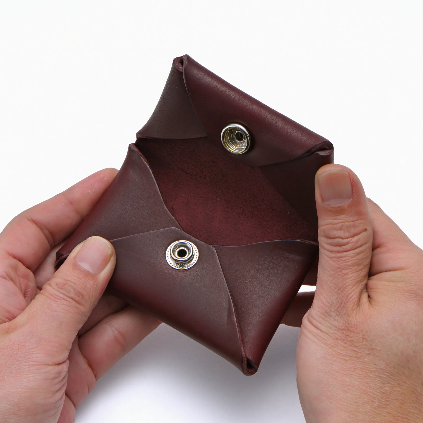 pirrow[ピロー]｜トスカーノ リスシオレザー – カワニシカバン - 愛されるものづくり